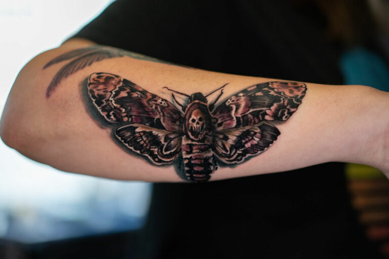 Life-Changing Death Moth Tattoos, You Need - fixthelife